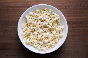 Wing it: Chocolate Speculoos Popcorn – The Rubber Scraper Movement