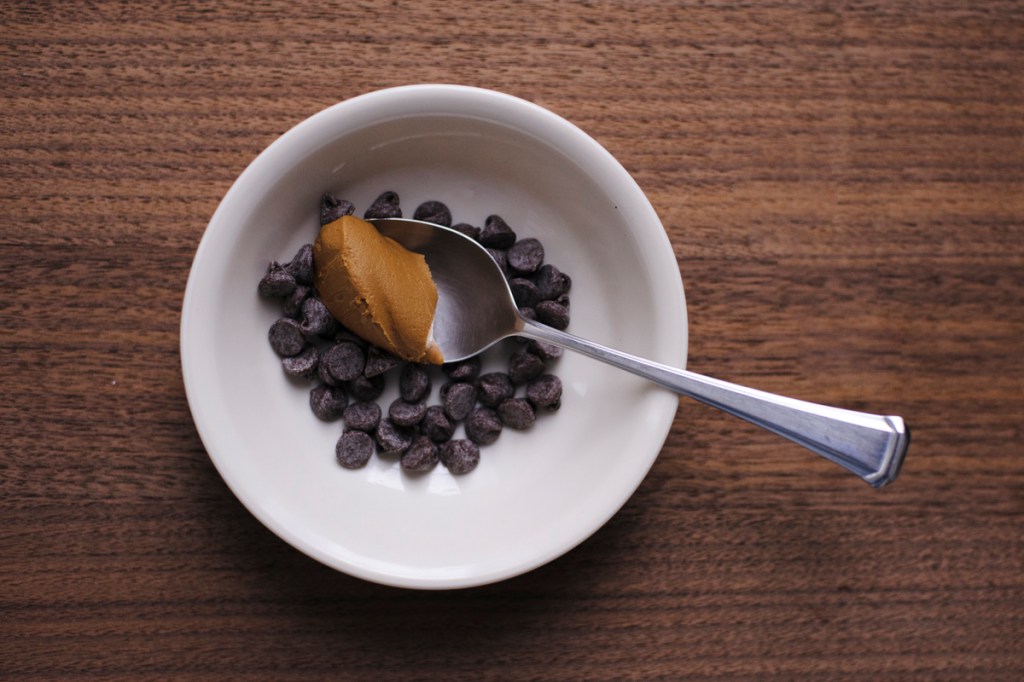 Wing it: Chocolate Speculoos Popcorn – The Rubber Scraper Movement